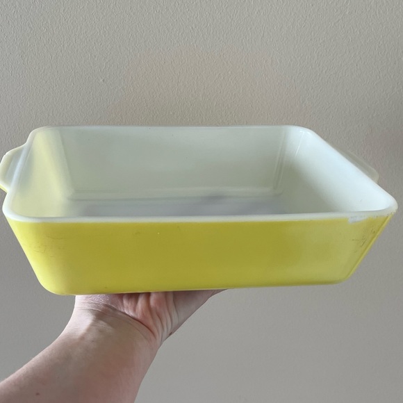 Pyrex | Dining | Vintage Pyrex Yellow Casserole Dish | Poshmark